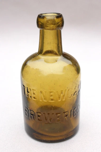VINTAGE C1900S THE NEWCASTLE BREWERIES Ld AMBER LARGE DUMPY SELTZER ...