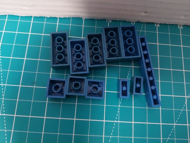 LEGO GENUINE BLOCKS 2x2 2x4 1x2 1x8 Blue Grey - Lot of 11 Pieces 3001 ...