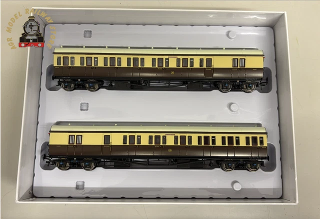 RAPIDO 946001 GWR B-Set Coaches Nos. 6977/6778 - GWR - OO Gauge £169.89 - PicClick UK