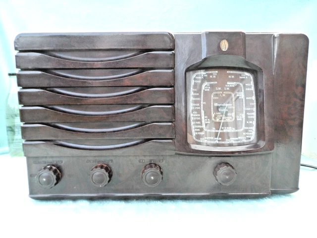 LARGE VINTAGE CURRYS WESTMINSTER MODEL ZA617 BAKELITE VALVE RADIO c1947 ...