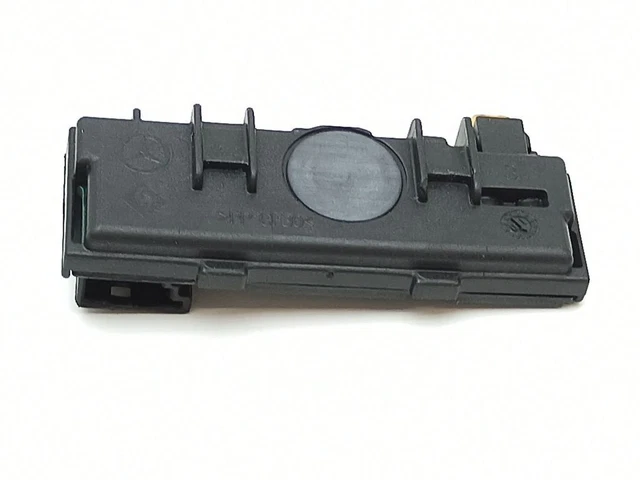 MERCEDES-BENZ C W204 W212 Rain sensor A2048210851 PUM58065 £17.99 ...