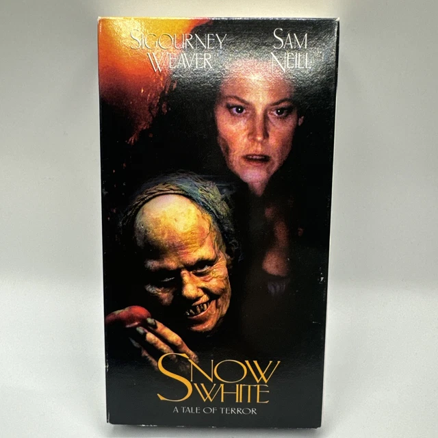 SNOW WHITE-A TALE of Terror VHS Sigourney Weaver, Sam Neill £2.75 ...