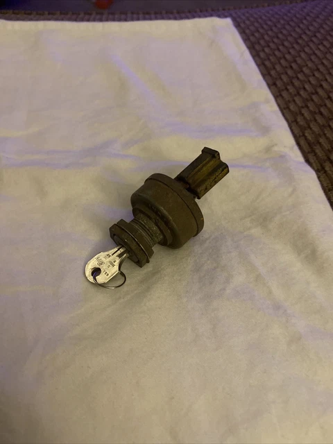 VINTAGE INDAK IGNITION SWITCH WITH KEY #2868906,8497544 Rusty IGN $9.99 ...