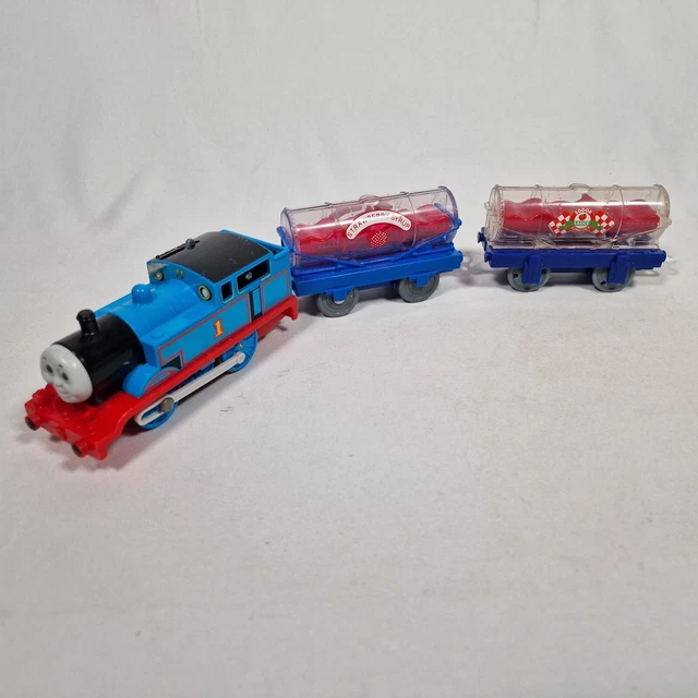 THOMAS THE TANK Engine Trackmaster with Strawberry Syrup Tanker 1992 £ ...
