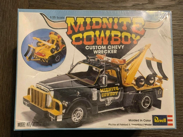 REVELL MIDNIGHT COWBOY Custom Chevy Wrecker Tow Truck 1/25 NEW ...
