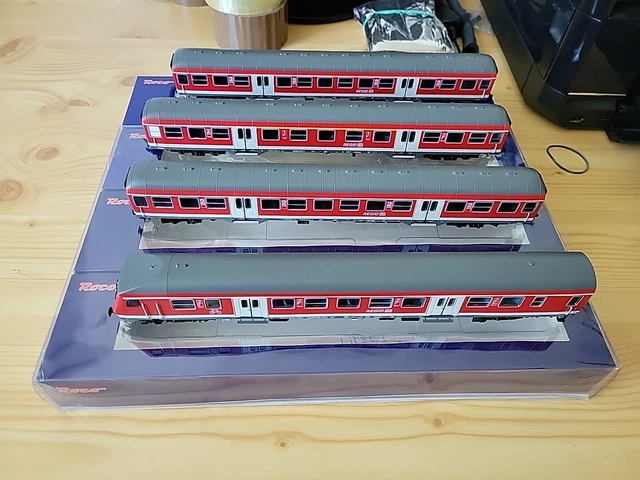 ROCO N-WAGEN SET Silberling Verkehrsrot H0 4teilig 1:87 64071 45369 EUR 260,00 - PicClick DE