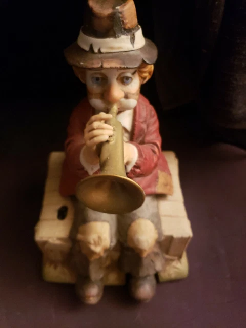 HOBO WILLIE CLOWN Trumpet Playing 11" Figurine Melody in Motion non ...