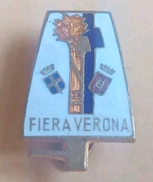 SPILLA PINS DISTINTIVO Stemma Simbolo Badge Logo Crest Fiera Di Verona ...