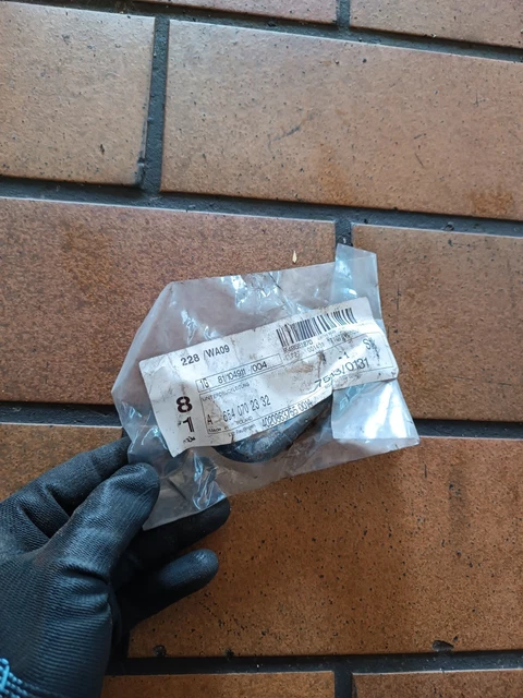 NEW MERCEDES-BENZ W205 W213 W447 OM654 Vacuum Line Pipe A6540702332 £65 ...