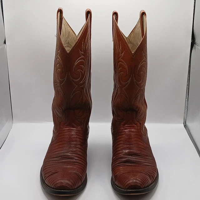 VINTAGE DAN POST cowboy boots. Color brown size 9.5D Genuine leather ...