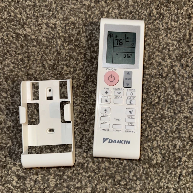 DAIKIN WHITE REMOTE Control with Wall Holder 2531835 £54.01 - PicClick UK