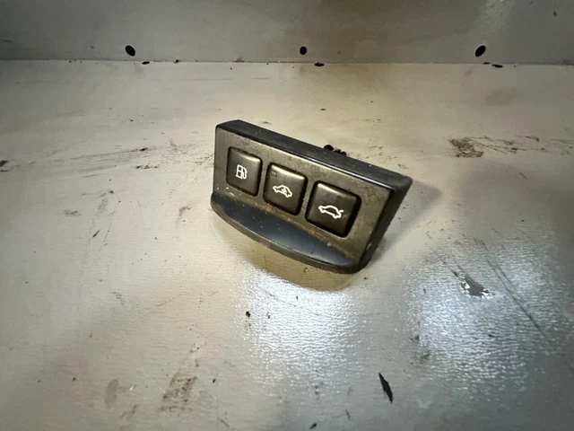 AUDI TT MK1 CENTRE CONSOLE SWITCH Boot Release Fuel Flap Alarm Buttons ...