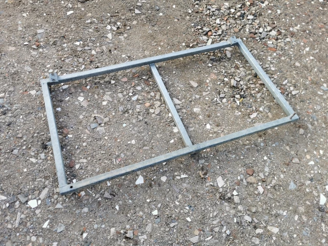 LAND ROVER DEFENDER 90 110 Bulkhead Galvanising Frame £60.00 - PicClick UK