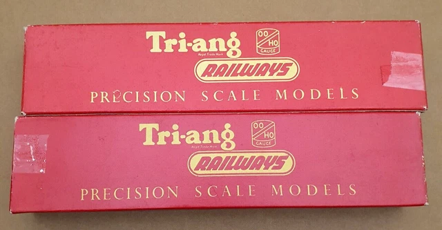 TRI-ANG R29 & R224 British Rail Mainline & Restaurant Maroon Coaches OO ...