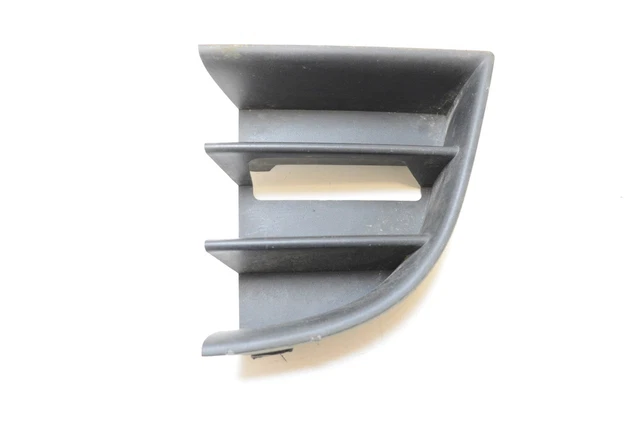 SKODA OCTAVIA 2010 LHD Avant Pare-Choc Bas Grille Droit Côté Bordure ...