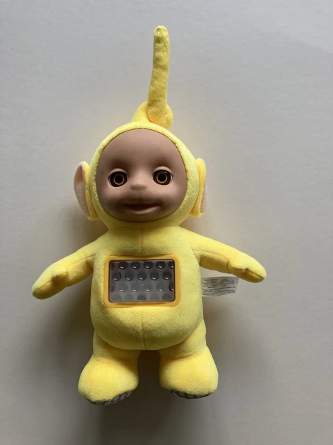 TELETUBBIES LULLABY LAA-LAA Musical Lights Yellow Teletubby Toy ...