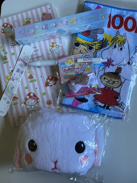 KAWAII BOX MUMIN Hello Kitty Amuse Sanrio tropisch rot Handtuchhalter ...