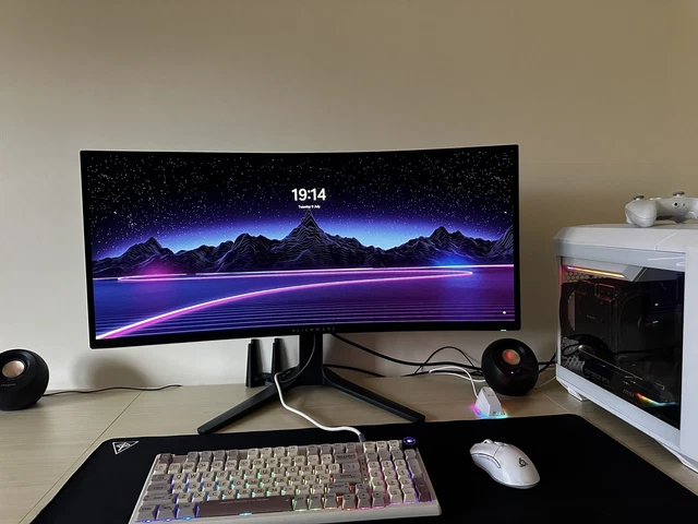 ALIENWARE AW3423DWF 34& Curved QD-OLED Ultrawide Gaming Monitor £490.00 ...