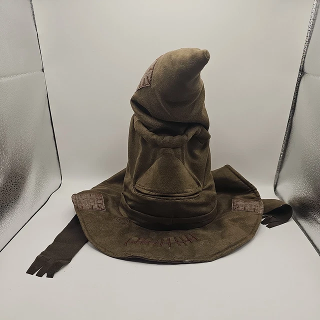 WIZARDING WORLD HARRY Potter Talking Animated Hogwarts House Sorting ...
