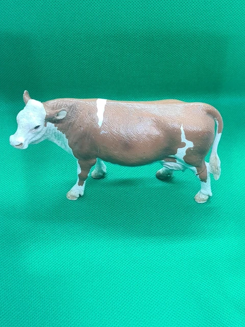 SCHLEICH FARM WORLD Spotted Cattle Cow 13641 Rarity from 2008 NR-1 £9. ...