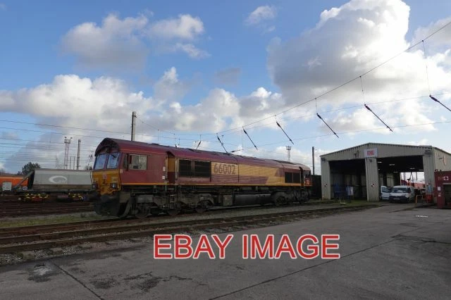 PHOTO CLASS 66 66002 At Arpley Yard Warrington 10/02/22 £1.50 - PicClick UK