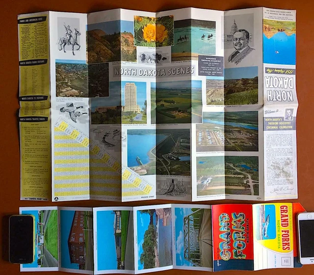VINTAGE OFFICIAL STATE Road Map for North Dakota, Postcard Book for ...