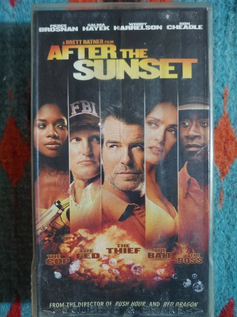 AFTER THE SUNSET (VHS 2004) Pierce Brosnan Salma Hayek Woody Harrelson ...