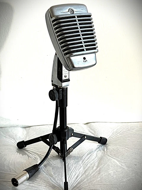 VINTAGE 1970'S SHURE 51 Sonodyne Dynamic Microphone, original, stand ...
