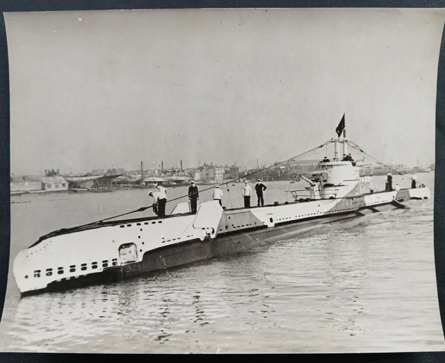 WW2 OFFICIAL BRITISH PHOTO of H.M.S. STORM ('S-CLASS' SUBMARINE) £29.99 ...