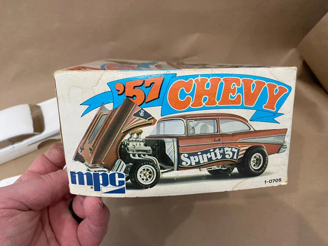 MPC MODEL KING 1957 '57 Chevy Flip-Nose Gasser Model Kit 21880 1/25 ... MPC MODEL KING 1957 '57 Chevy Flip-Nose Gasser Model Kit 21880 1/25 ...