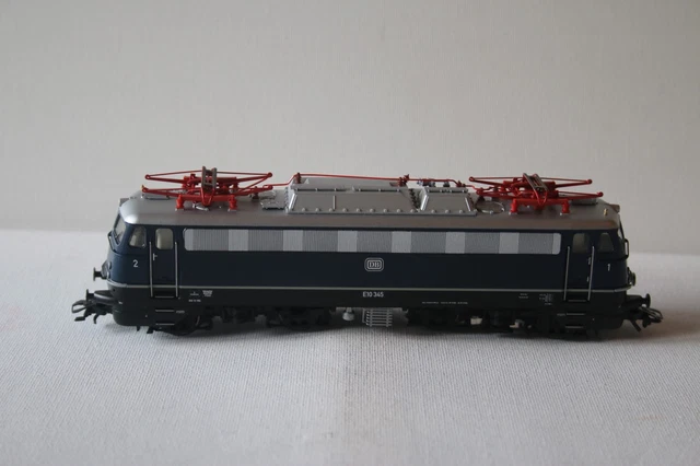 BAUREIHE E10 DER DB von Märklin; Art.-Nr. 39120 EUR 162,00 - PicClick DE