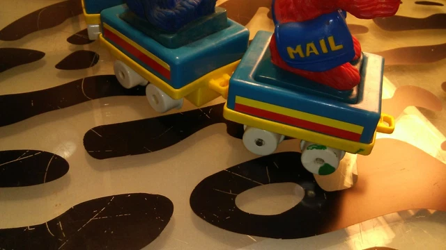 SESAME STREET TRAIN Set Figures Vehicles Tyco Preschool Ernie Elmo Bird ...