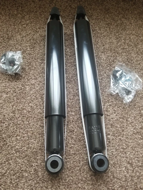 TOYOTA CELICA TA22 / 23 / ra28 st / gt rear shockers pair £95.00 ...