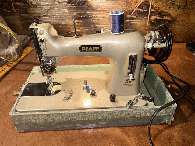 RARE VINTAGE PFAFF 30-Sewing Machine 1950,s Works!Case Is Very Beat ...