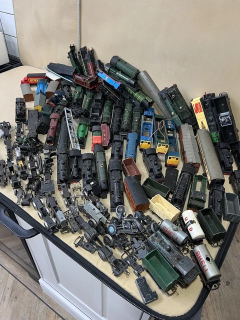HUGE BUNDLE OF Model Railway Trains Casings Wheels Spares Preloved £79. ...