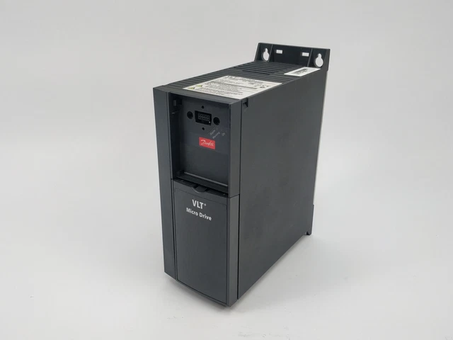 DANFOSS 132F0026 VLT Micro Drive 4.0kW, T/C : FC-051P4K0T4E20 EUR 608,42 - PicClick FR