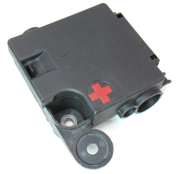 POSITIVE BATTERY DISTRUBITION Box 09-12 Audi A4 B8 - Genuine - 8K0 937 ...