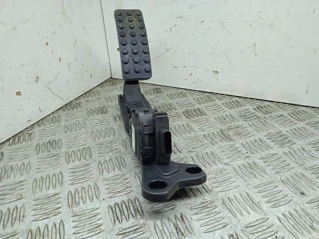 MERCEDES-BENZ GLE W166 A2923000100 2.10 Diesel Accelerator Pedal ...