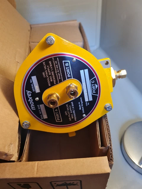 MOBREY MAGNETIC LEVEL Switches,serial no1838, type no S01APA/F84 £390. ...