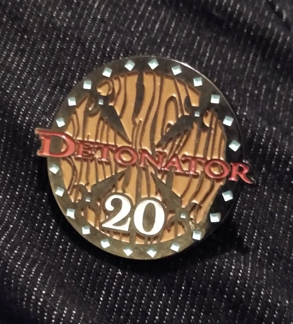 THORPE PARK DETONATOR 20 Ride Pin Badge Theme Park Souvenir Merlin ...
