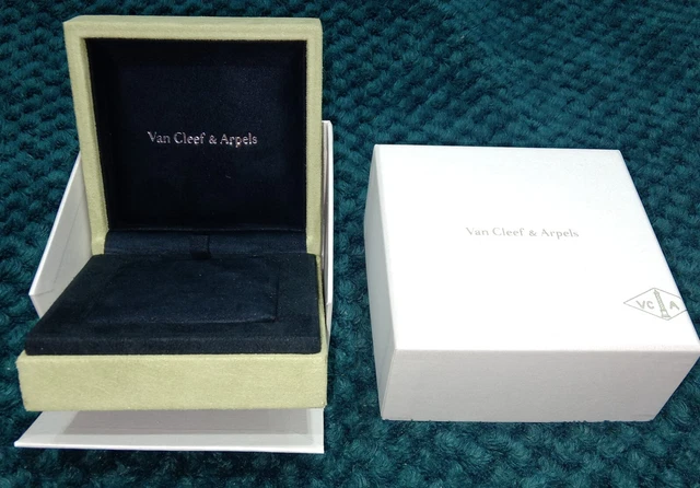 BOITE /BOX/ECRIN VAN Cleef & Arpels Pour Collier EUR 95,00 - PicClick FR