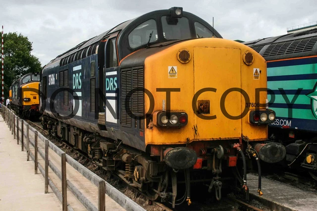 UK DIESEL TRAIN Railway Photograph Of Class 37 37606 Loco. Rm37-1506 £1 ...