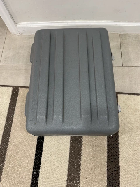 VINTAGE HARD SHELL Briefcase Gray Combination Lock Attache Case £31.07 ...