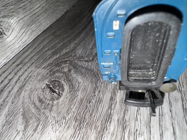 OO GAUGE MAINLINE Br Blue Full Brake Parcel Coach M31398 937117 £12.99 ...