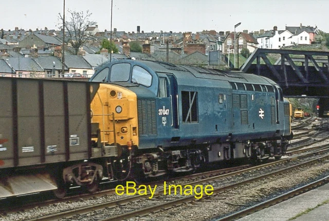 PHOTO RAILWAY 6X4 Class 37 37047 Ballast Train Newport c1981 £2.00 ...