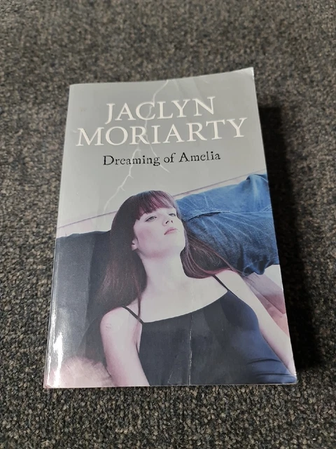 DREAMING OF AMELIA by Jaclyn Moriarty (Paperback, 2009) Book EUR 11,92 ...