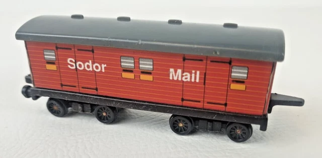 ERTL THOMAS THE tank engine & friends Sodor mail Wagon £17.47 - PicClick UK