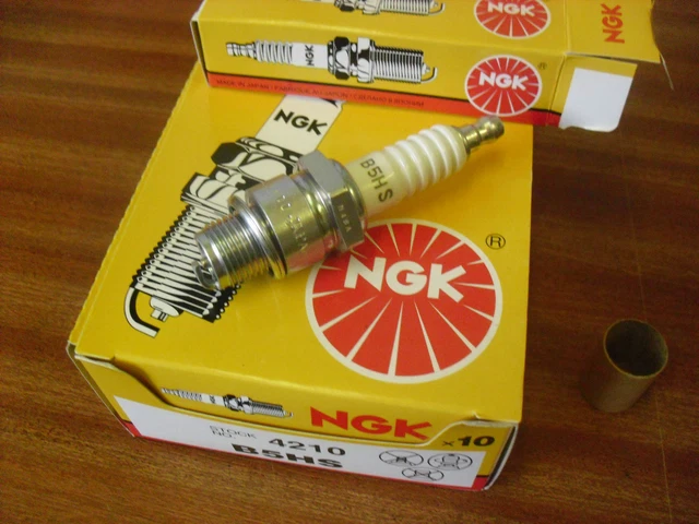 59/RALEIGH MOPED/RUNABOUT/WISP/RM4/RM5/RM6/RM8/RM9/RM11/RM12/NEW NGK ...