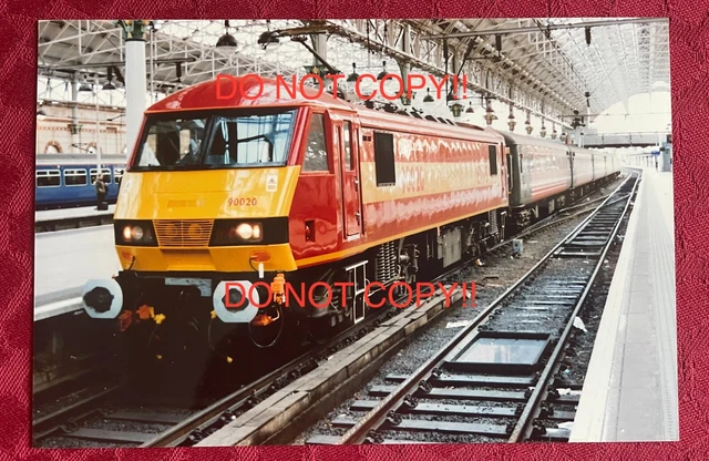 RAILWAY ELECTRIC PHOTO EWS LIVERY Class 90 90020 MAN PICC OCT 2005 ...