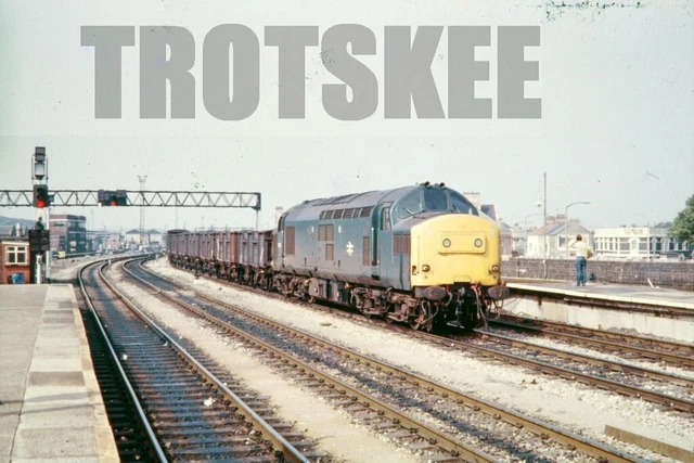 35MM SLIDE BR British Railways Diesel Loco Class 37 37280 Cardiff 1983 ...